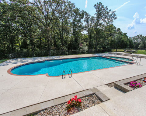 15 | Custom Gunite Pool
